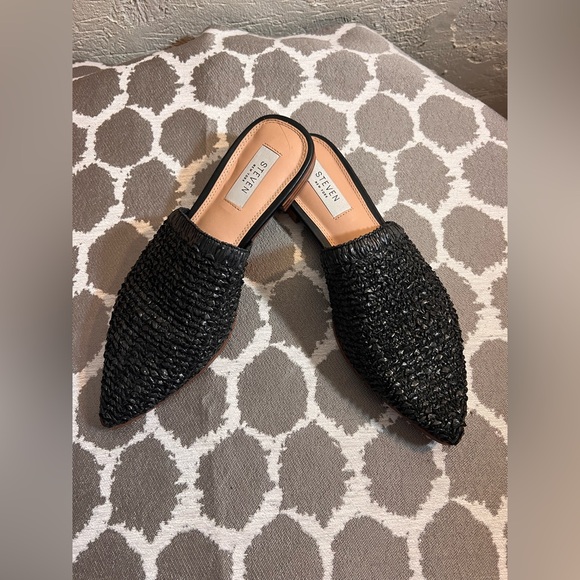 Steven New York | Shoes | Steven New York Black Textured Mules Pointed ...